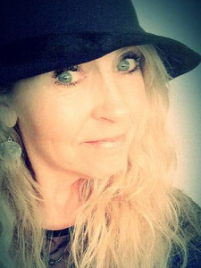 Plant Powered Foodie with Laura Simonson